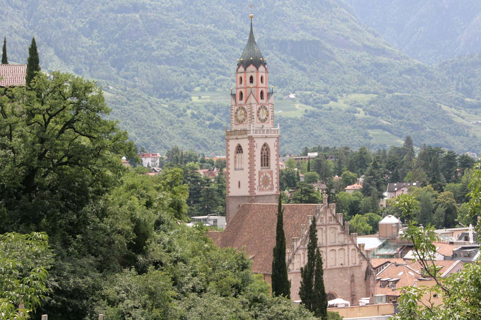 Meran: Sehenswürdigkeiten | Städte | Meran | Goruma