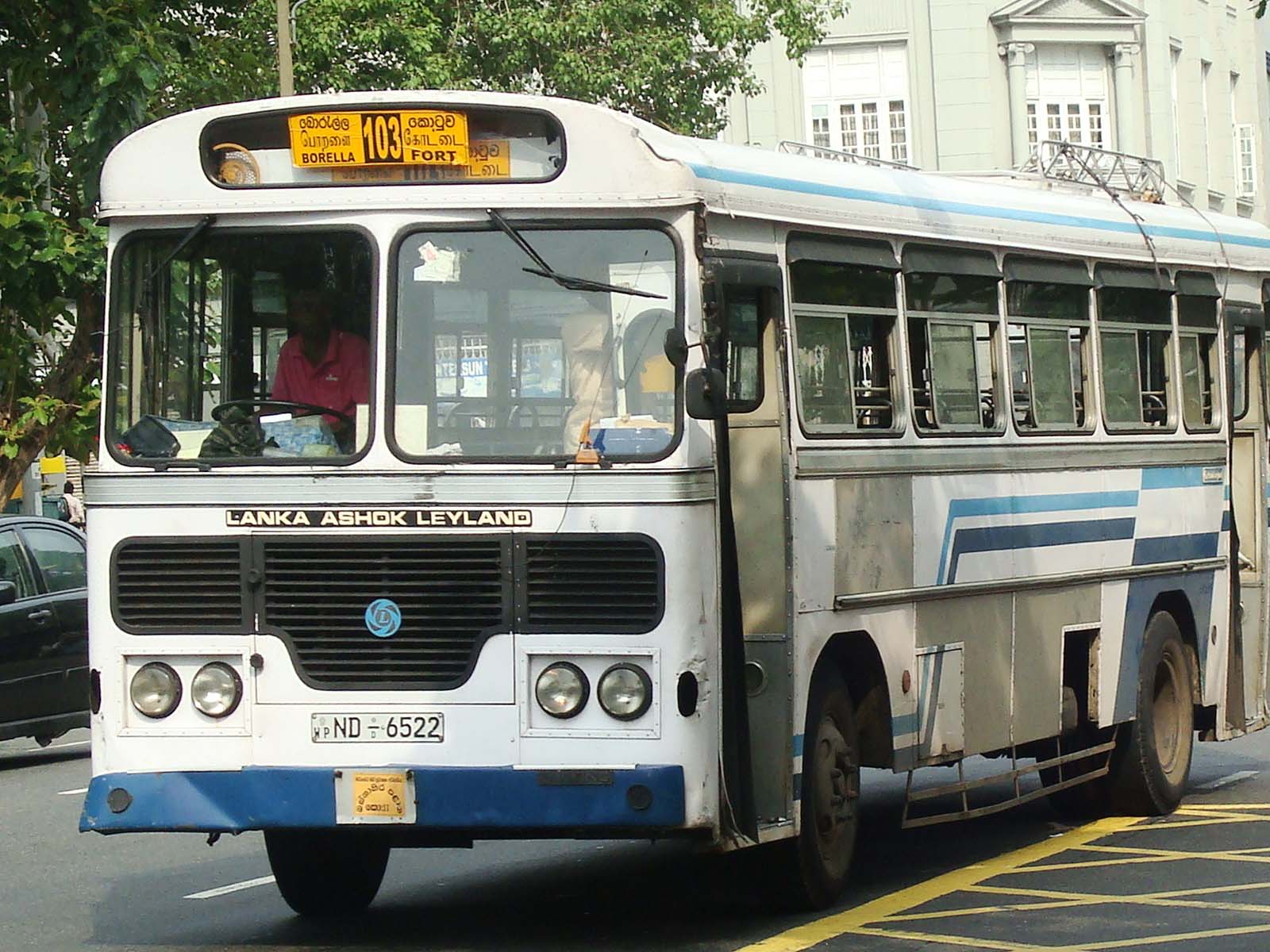 Kandy; Anreise und Verkehr | Städte | Kandy | Goruma